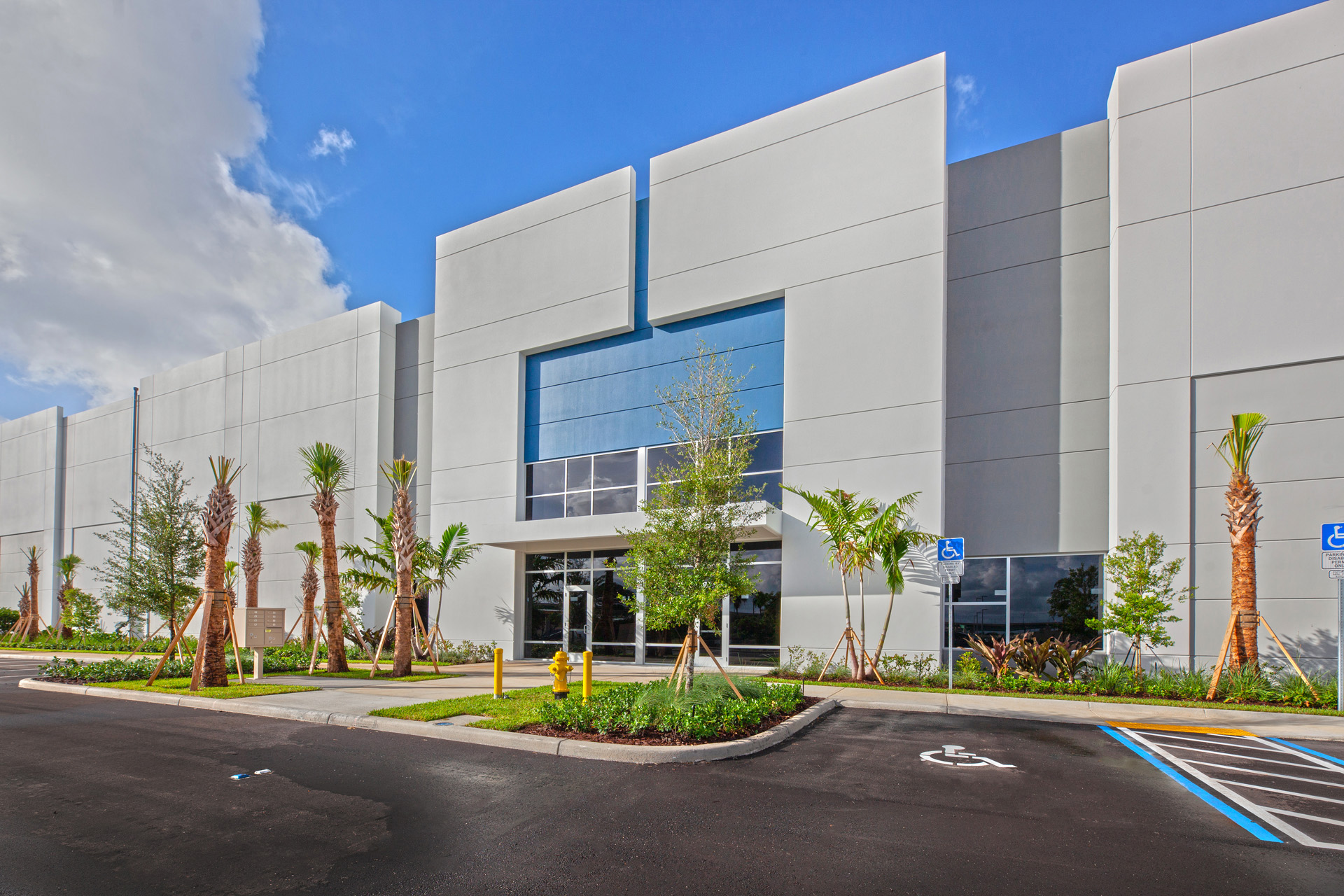 Bridge Point 595 – Hernandez Construction & Development