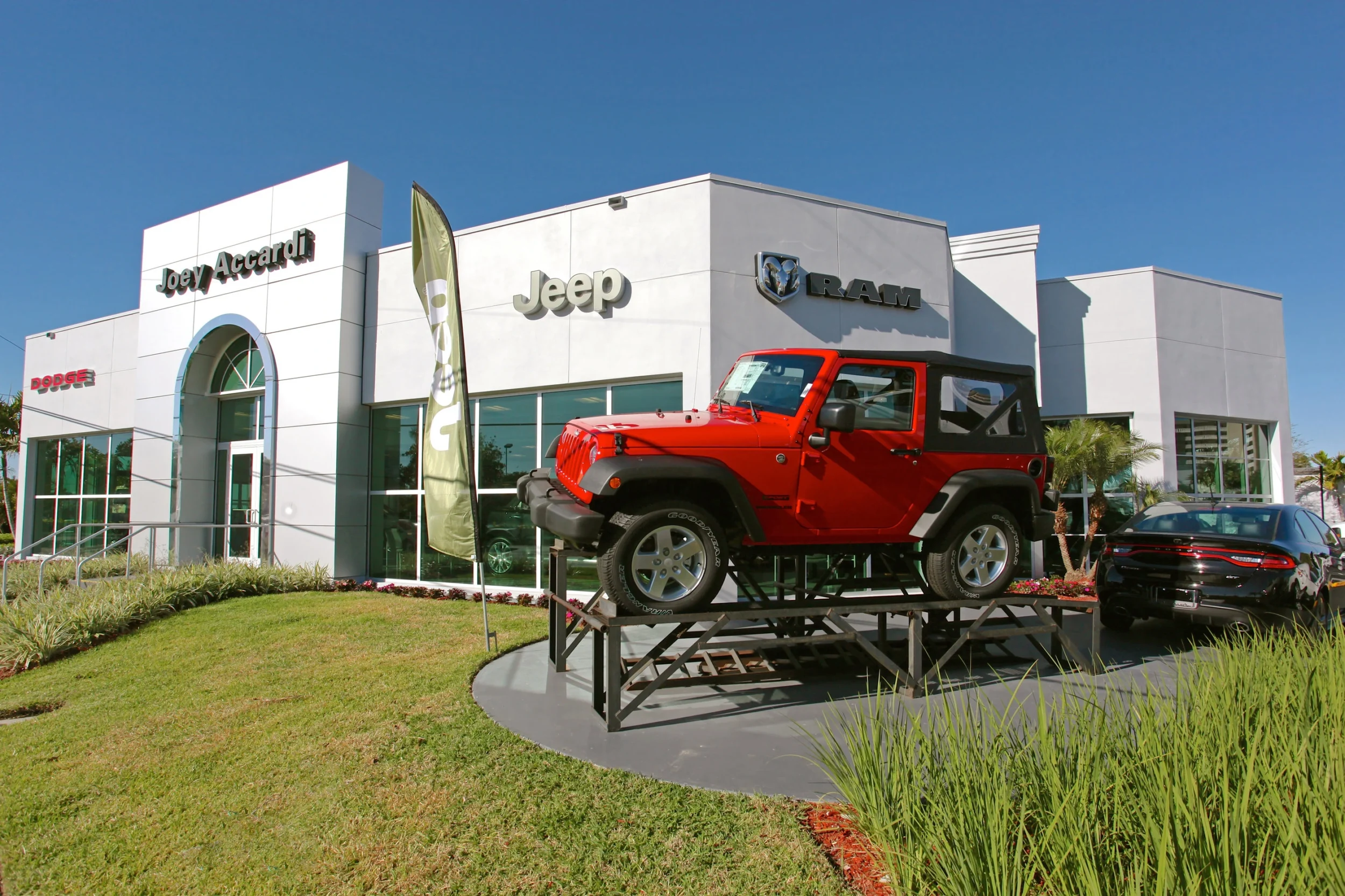 Joey Accardi Automotive Dealership - Hernandez Development & Construction