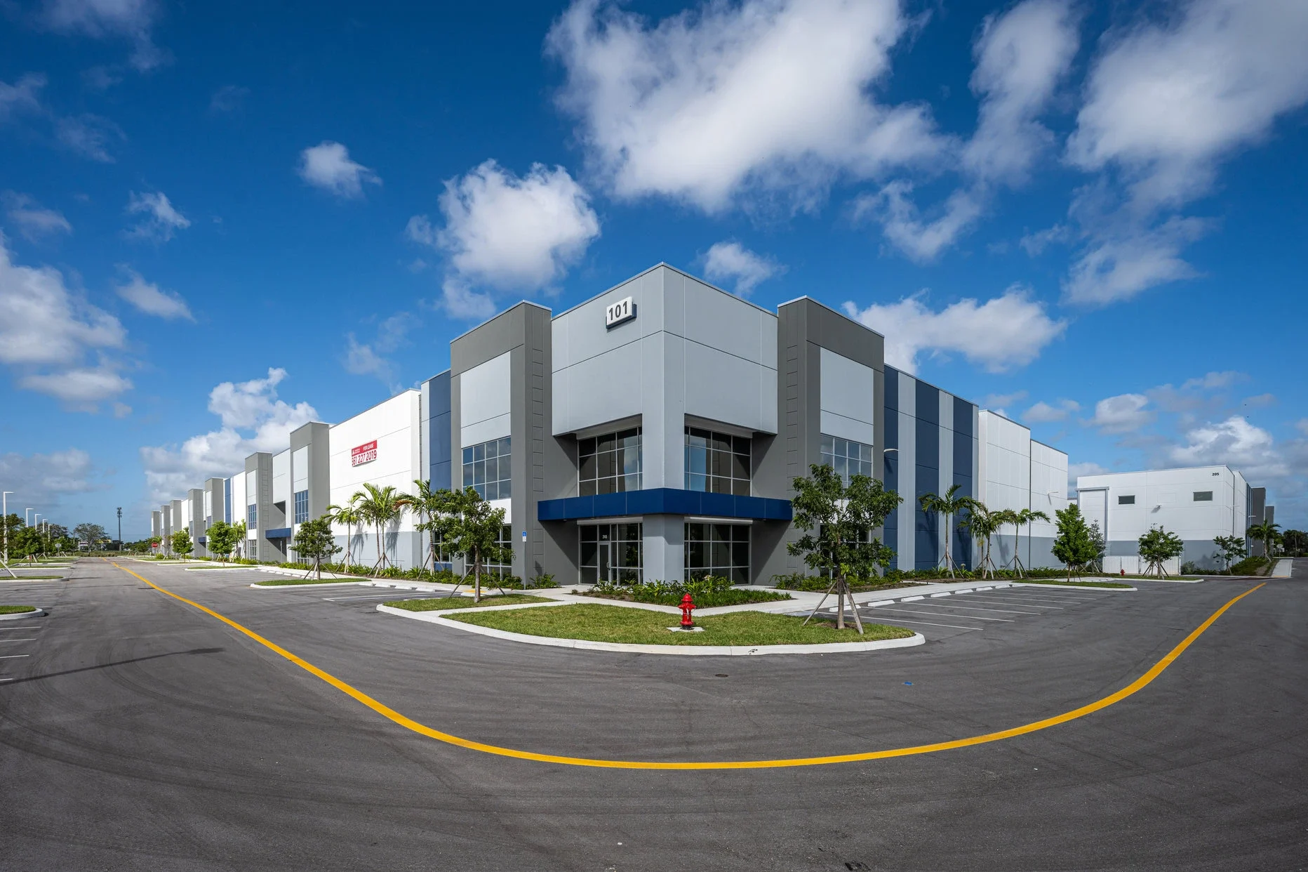 Southern Way Business Center - Hernandez Development & Construction